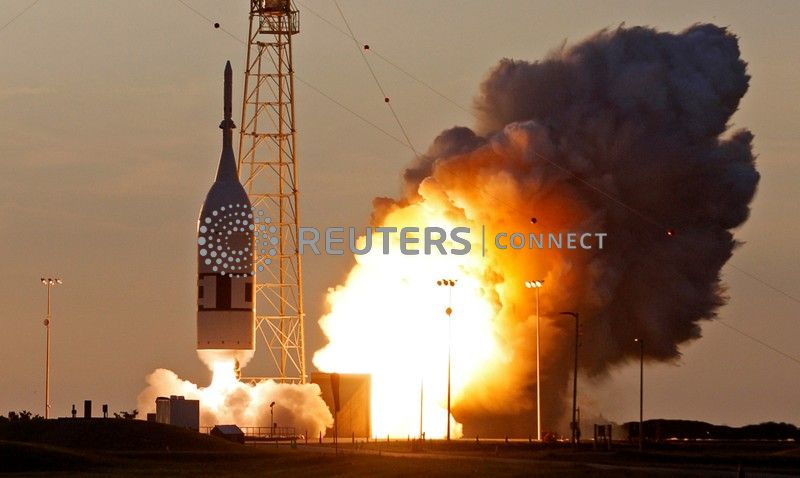 NASA tests abort system on astronaut capsule built for moon missions ...