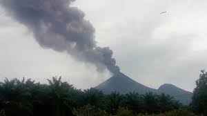 561 families in PNG flee to care centres after volcano eruption - The ...