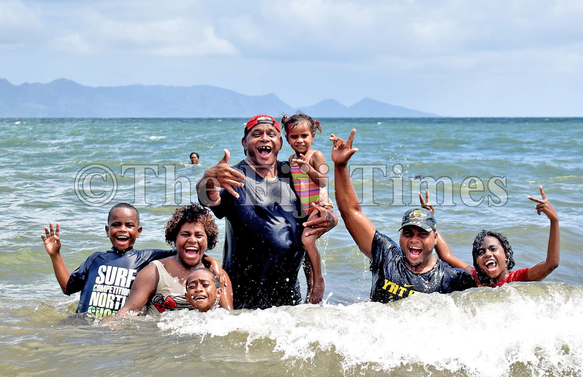 Hundreds welcome 2020 at popular picnic spots - The Fiji Times