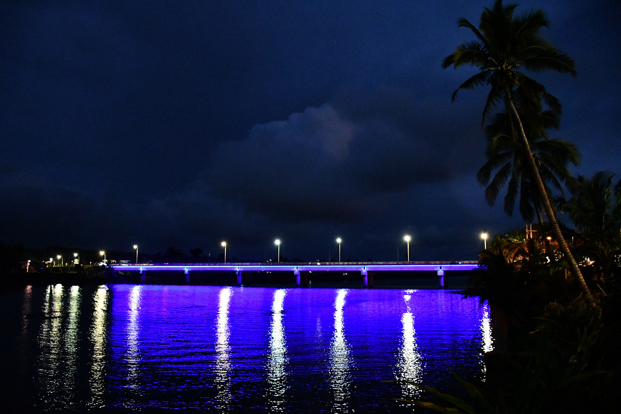 Melrose Bridge lit up to commemorate Fiji's Independence Day - The Fiji ...