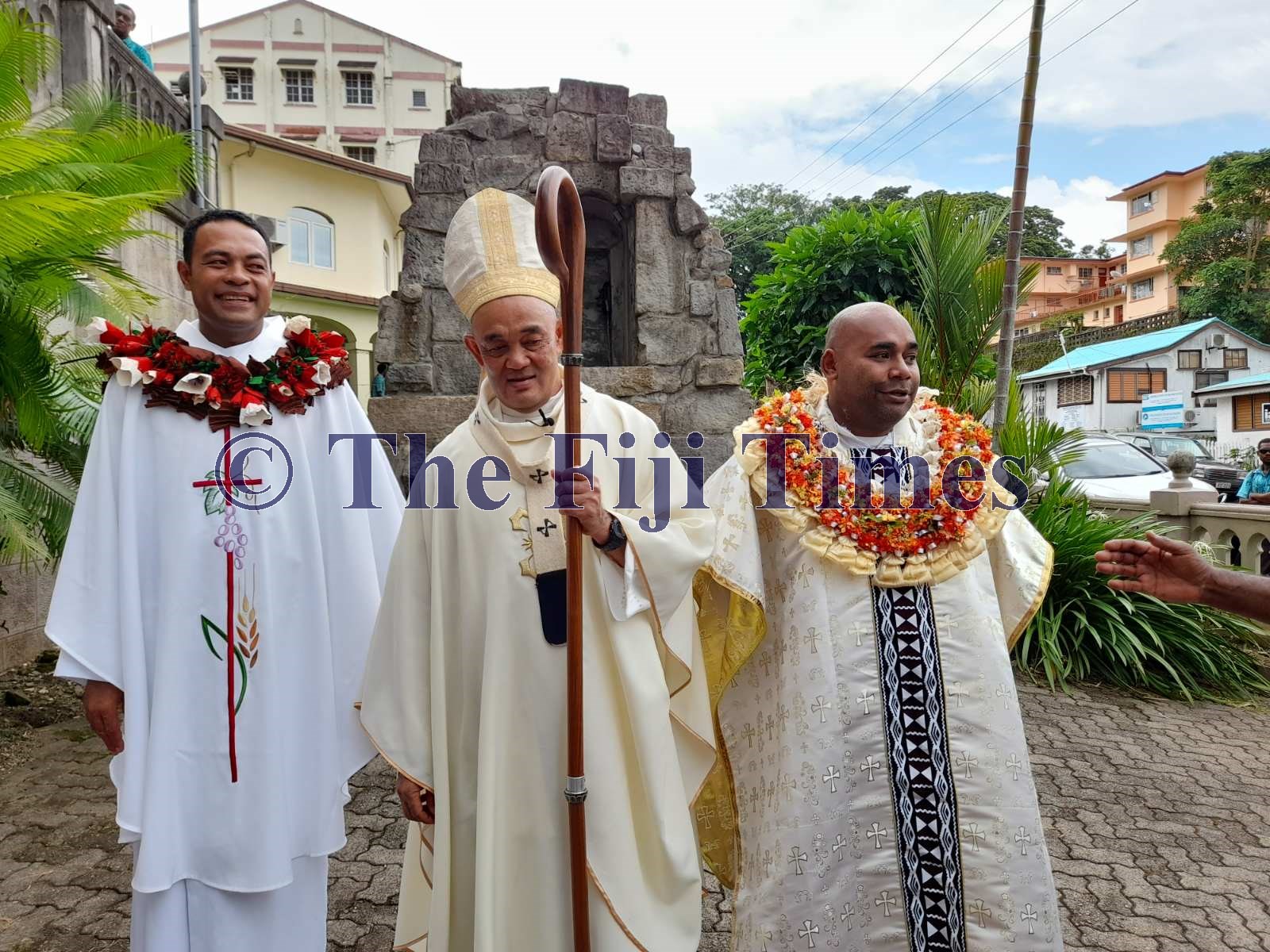 Priests Naigulevu and Lanyon ordained - The Fiji Times