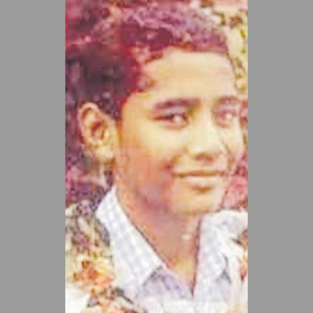 Back in History: Fans adore teen singing sensation - The Fiji Times