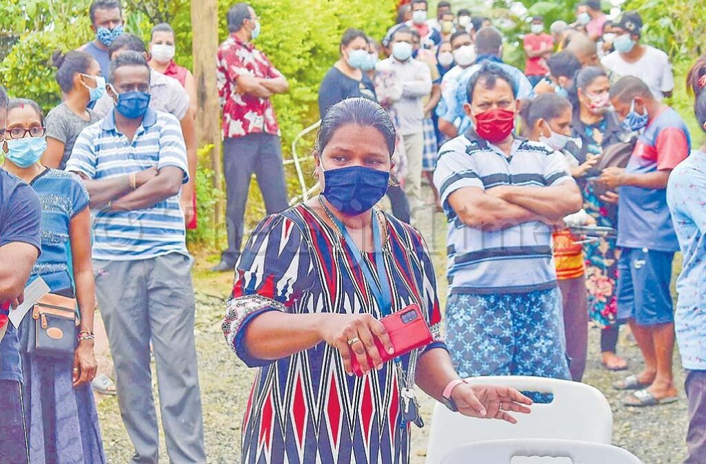 Medical staff tests positive - Limited personnel at vaccination site ...