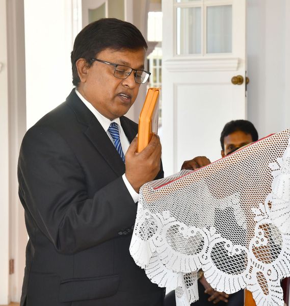 Kumar sworn in as Fiji's Chief Justice - The Fiji Times