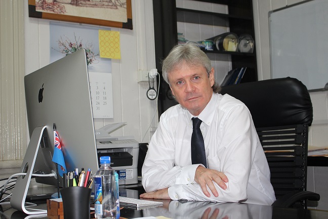 Diploma mills claim - Healey puts spotlight on foreign qualifications ...