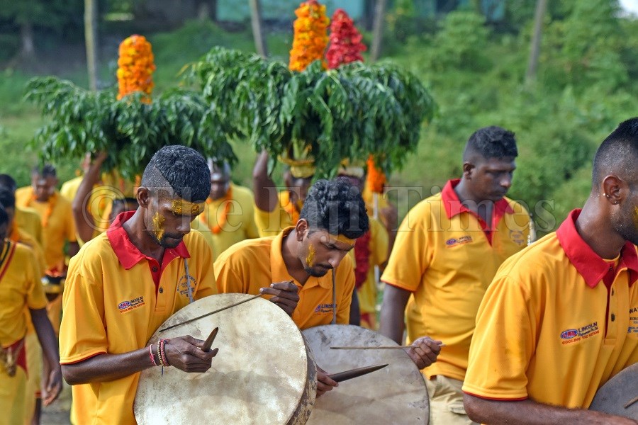 Firewalking event draws huge support - The Fiji Times