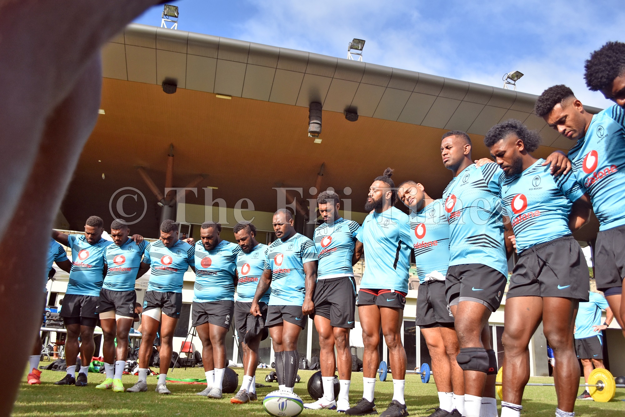 Flying Fijians defeat French Barbarians - The Fiji Times