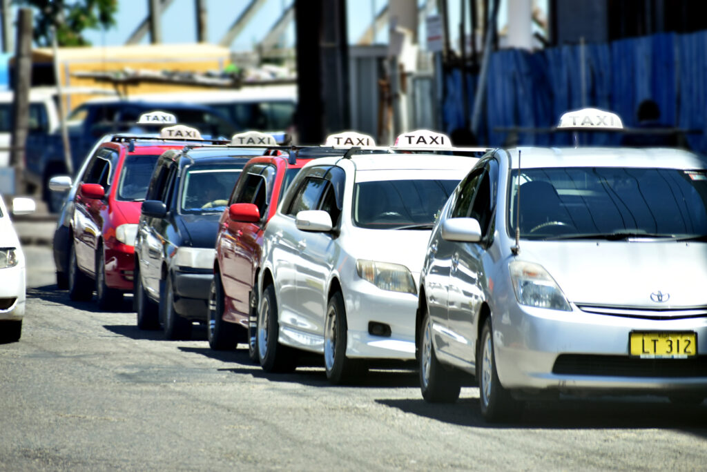 Cabbies want open taxi rank system out - The Fiji Times
