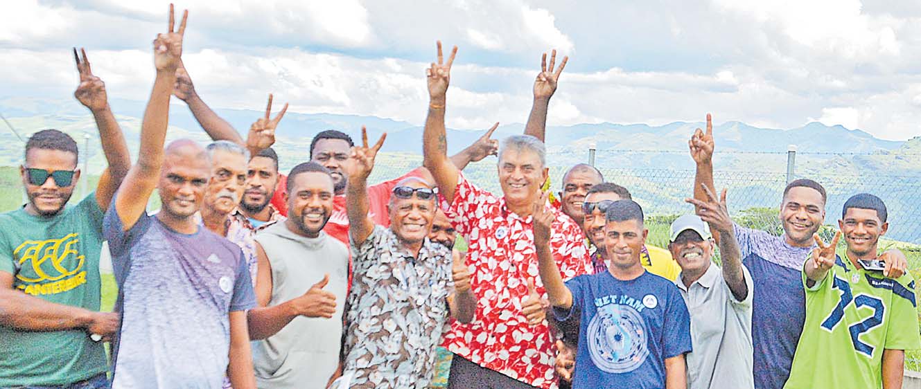 2022 General Election: 'Momentous' time; Former PS say it's all about ...