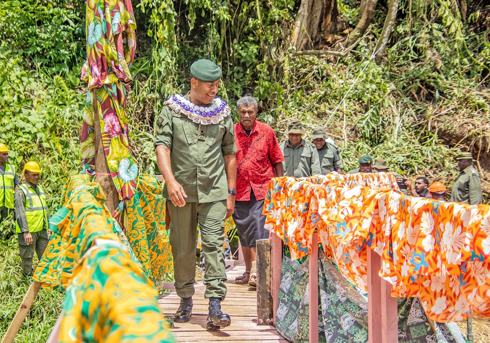 Soldiers build bridge - The Fiji Times