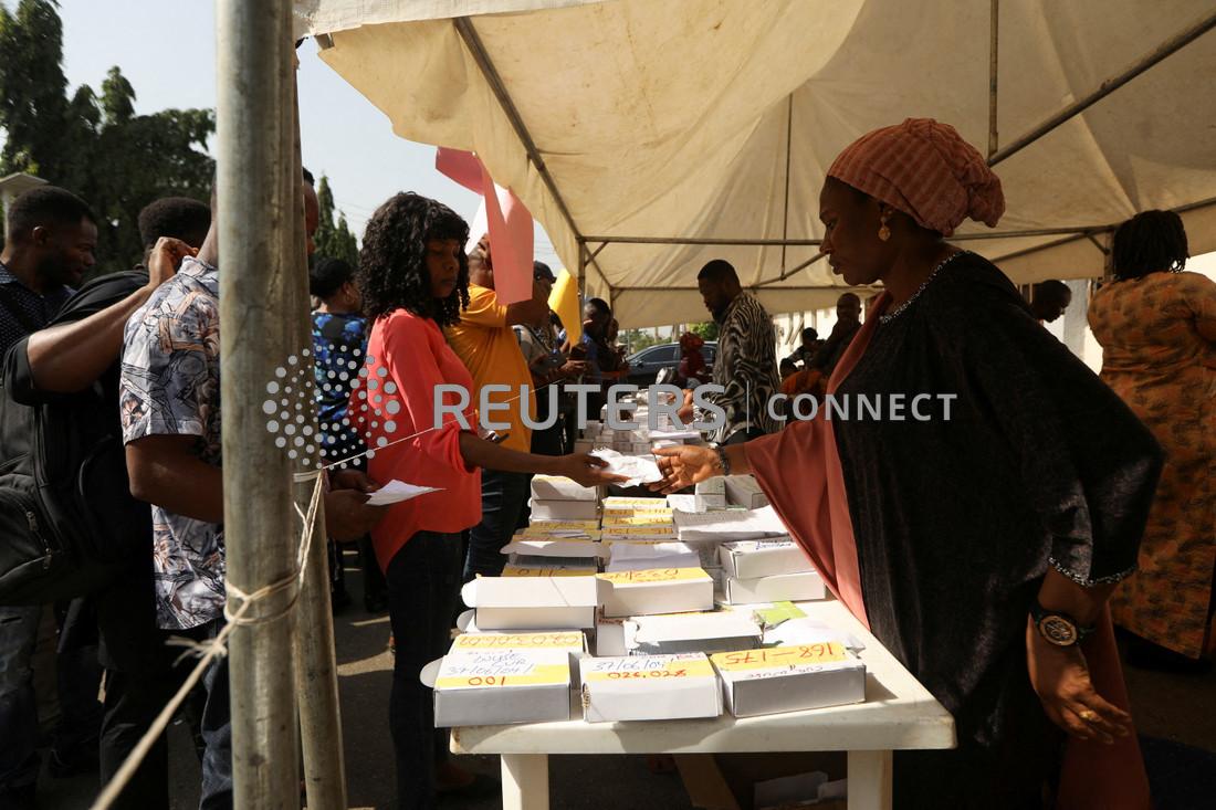 Nigeria's social media fact-checkers fight fake news as vote nears ...