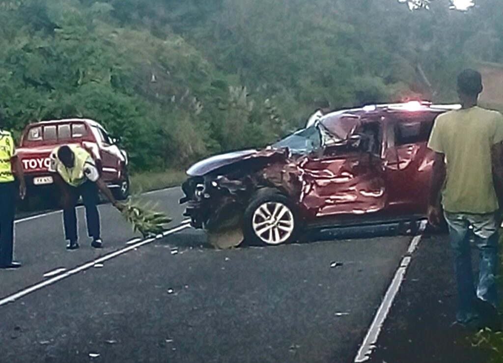 Motor vehicle accident claim woman's life; family members in hospital ...