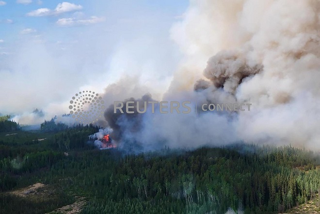 Wildfire risk spurs Alberta park closures ahead of holiday weekend ...