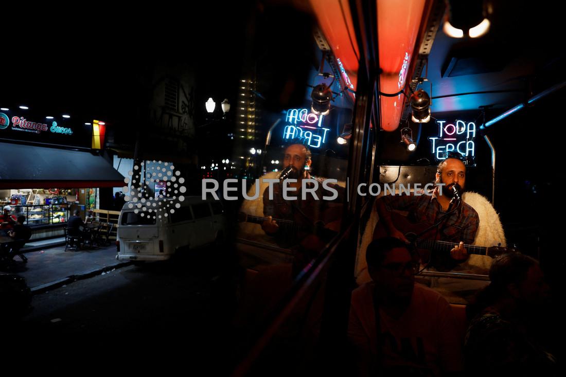 Cultural center on wheels brings the arts closer to working-class ...