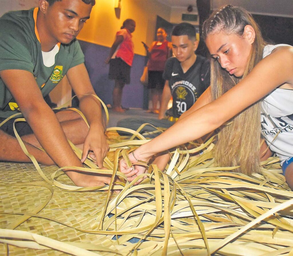International School teaches mat weaving to students - The Fiji Times