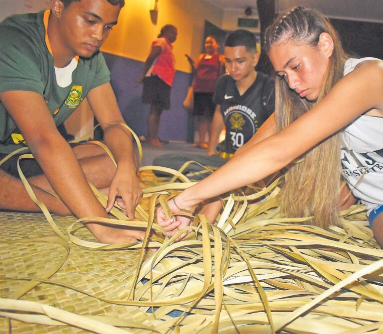 International School teaches mat weaving to students - The Fiji Times