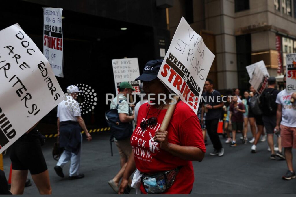 Hollywood studios race to avoid actors' strike at midnight - The Fiji Times Hollywood studios race to avoid actors' strike at midnight - The Fiji Times