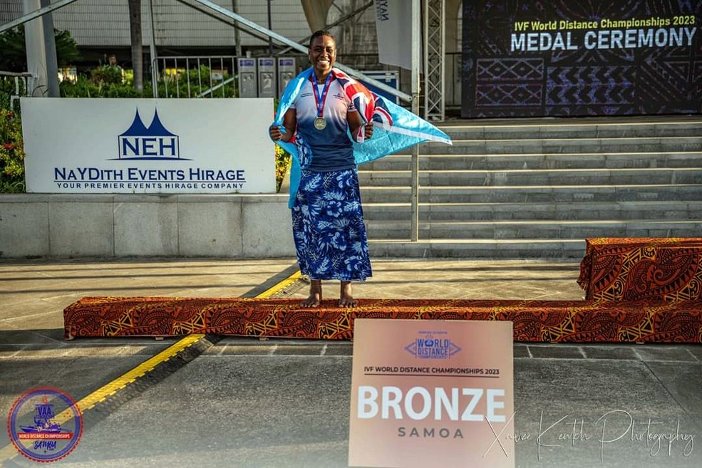 Vateitei paddles to bronze - The Fiji Times