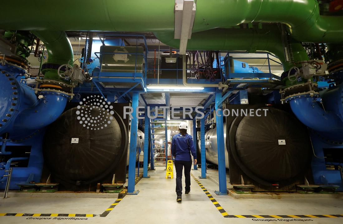 Paris aims to expand urban cooling system that uses Seine River water ...