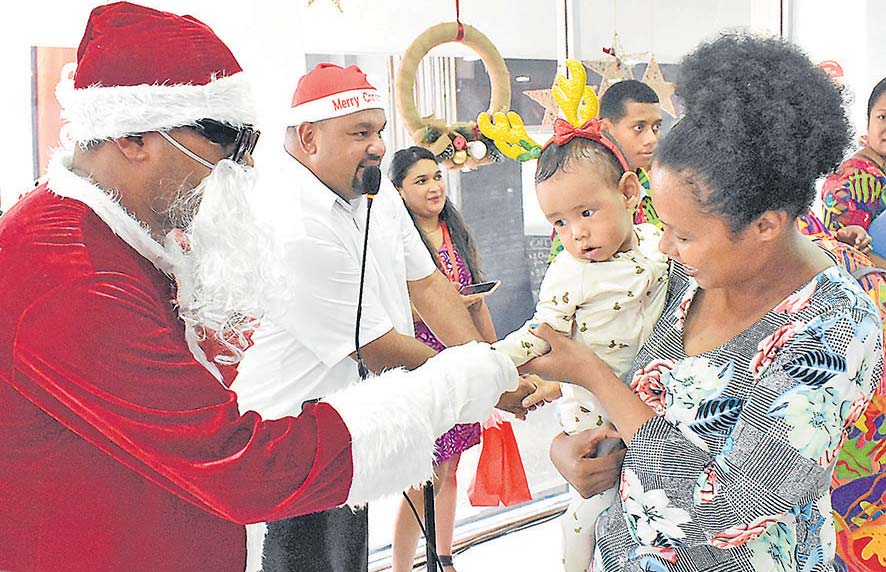 Mobile giant spreads Christmas cheers - The Fiji Times
