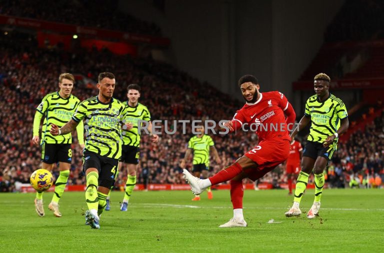 Arsenal go toe to toe with Liverpool and top Christmas table - The Fiji ...