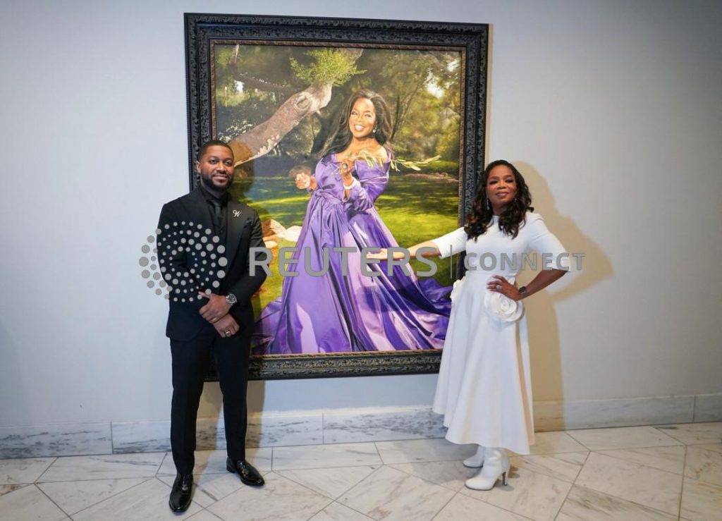 Oprah Winfrey portrait unveiled at National Portrait Gallery - The Fiji ... Oprah Winfrey portrait unveiled at National Portrait Gallery - The Fiji ...