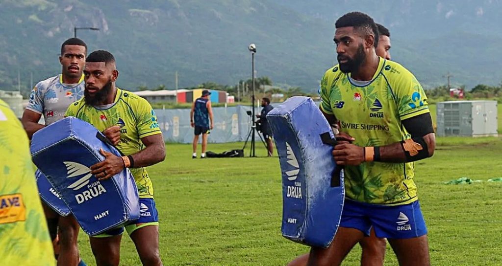 Momo plays cards right - The Fiji Times