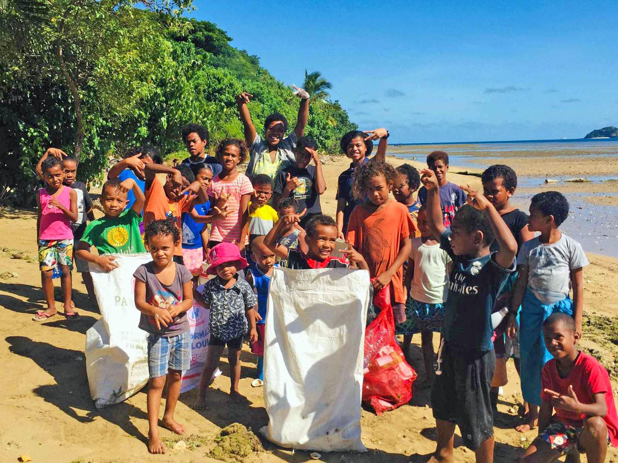 Children clean up foreshore - The Fiji Times