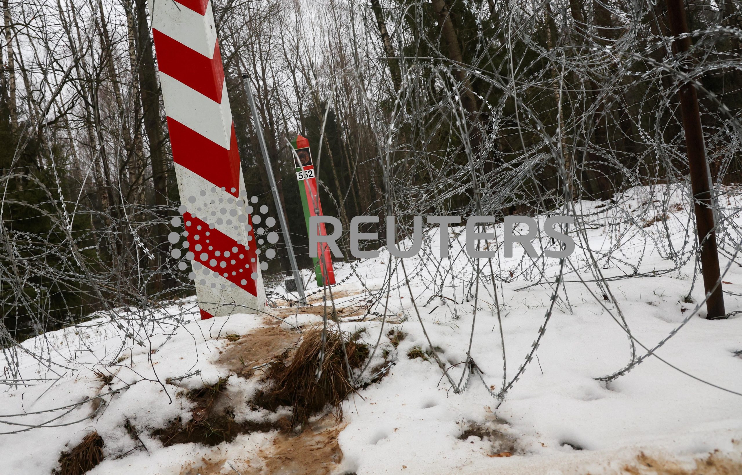 Poland seeks border guard help from Germany, Greece, Finland - The Fiji ...