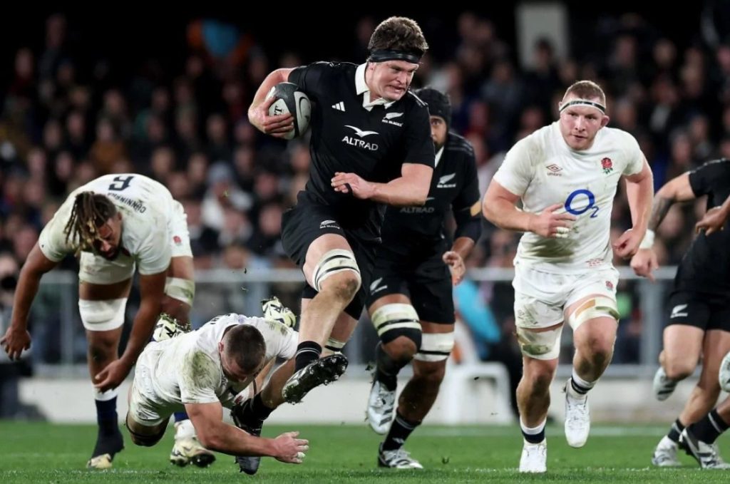 All Blacks eke out scrappy win over England in Dunedin - The Fiji Times