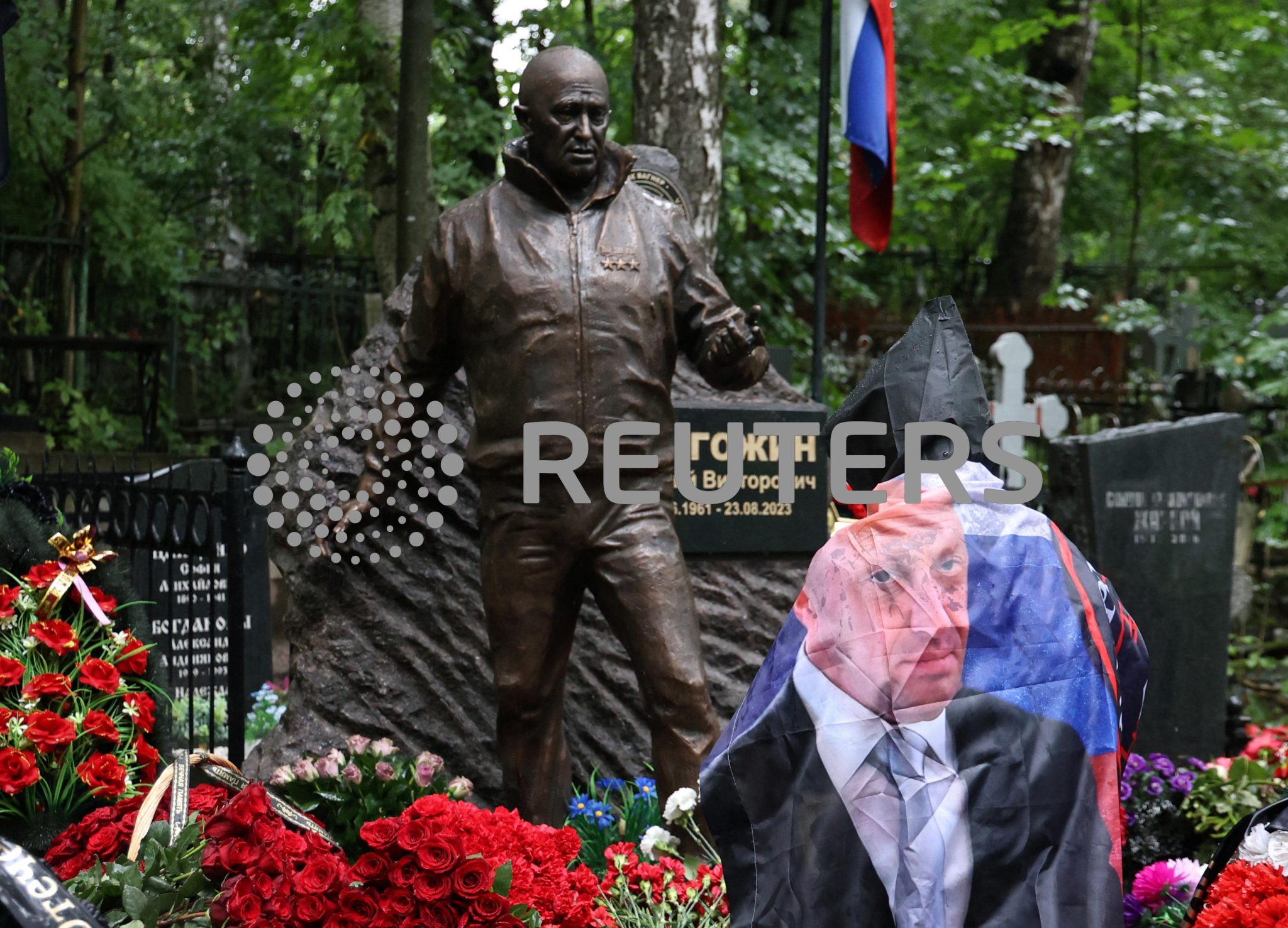 Russians hail Wagner chief Prigozhin as patriot on anniversary of his ...