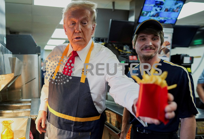 Trump hands out french fries in Pennsylvania