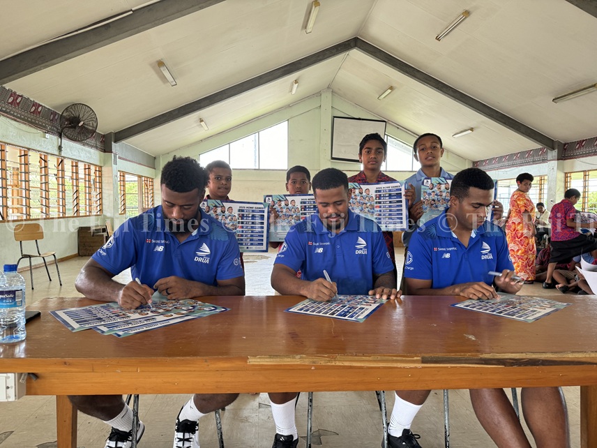 Drua players meet excited young fans