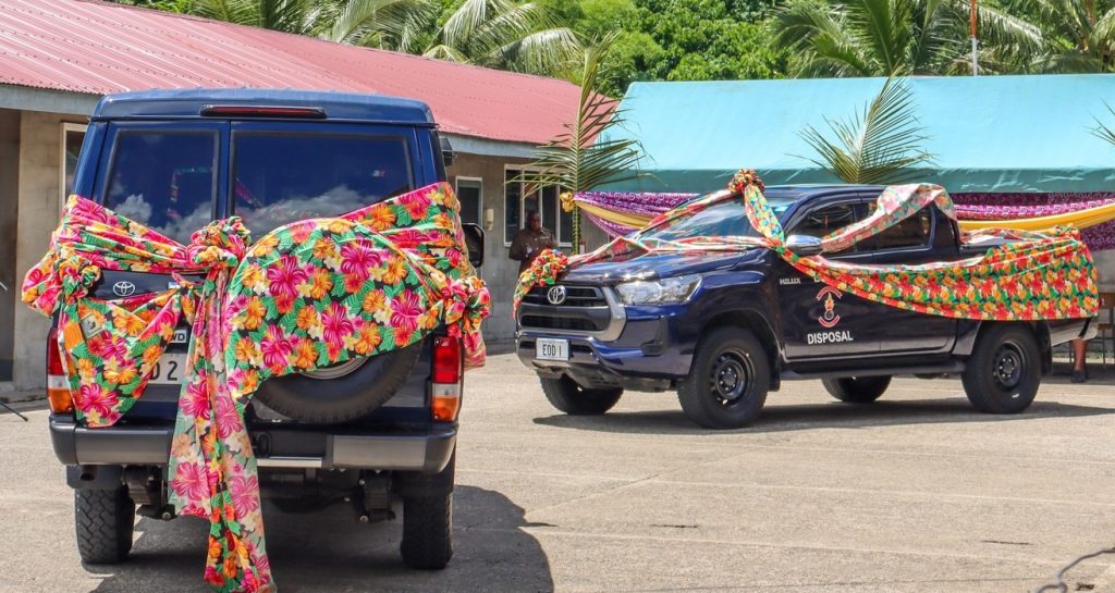 Fiji Military receive bomb disposal equipment and vehicles from USA ...