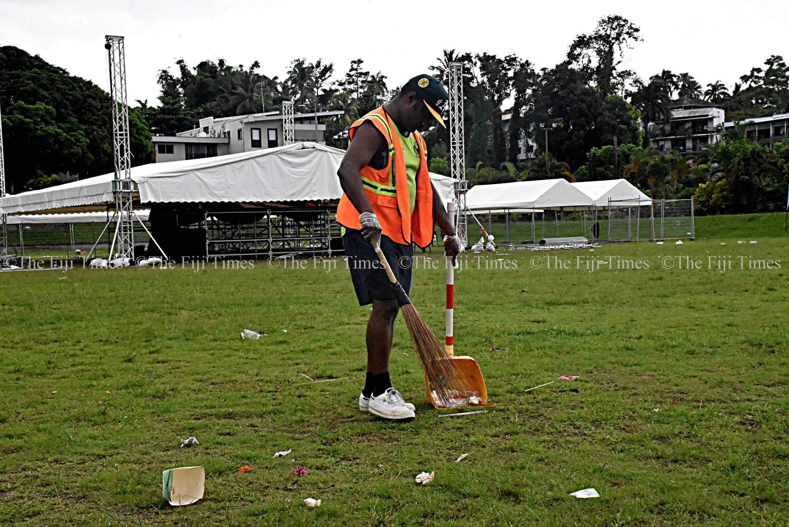 Suva crowd litters park - The Fiji Times