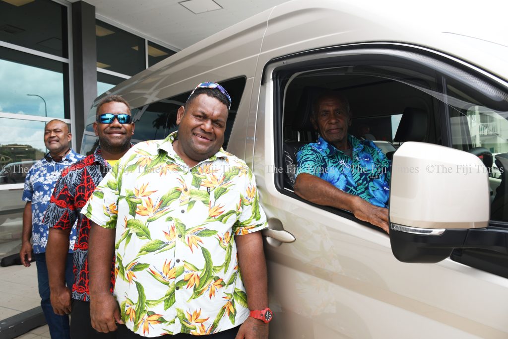 Mataqali Matalevu receives minibus - The Fiji Times