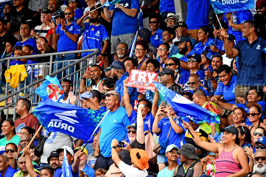 Semesa Rogomaicake travels from Perth to watch Drua game