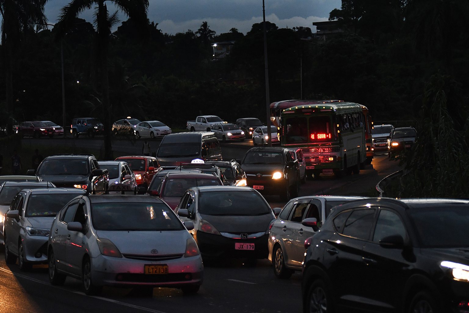 Residents propose staggered hours to ease traffic - The Fiji Times