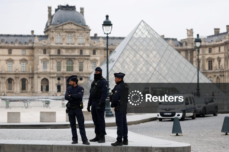 Thieves rob priceless jewels from Paris' Louvre in brazen heist - The ...